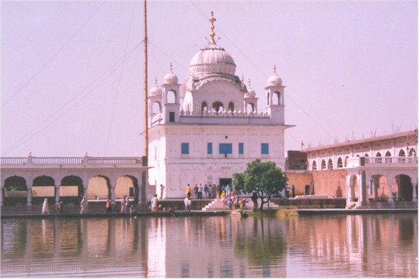 Sikh Photo Gallery, Pictures of Sikh Religious Places, Gurdwara Photo ...